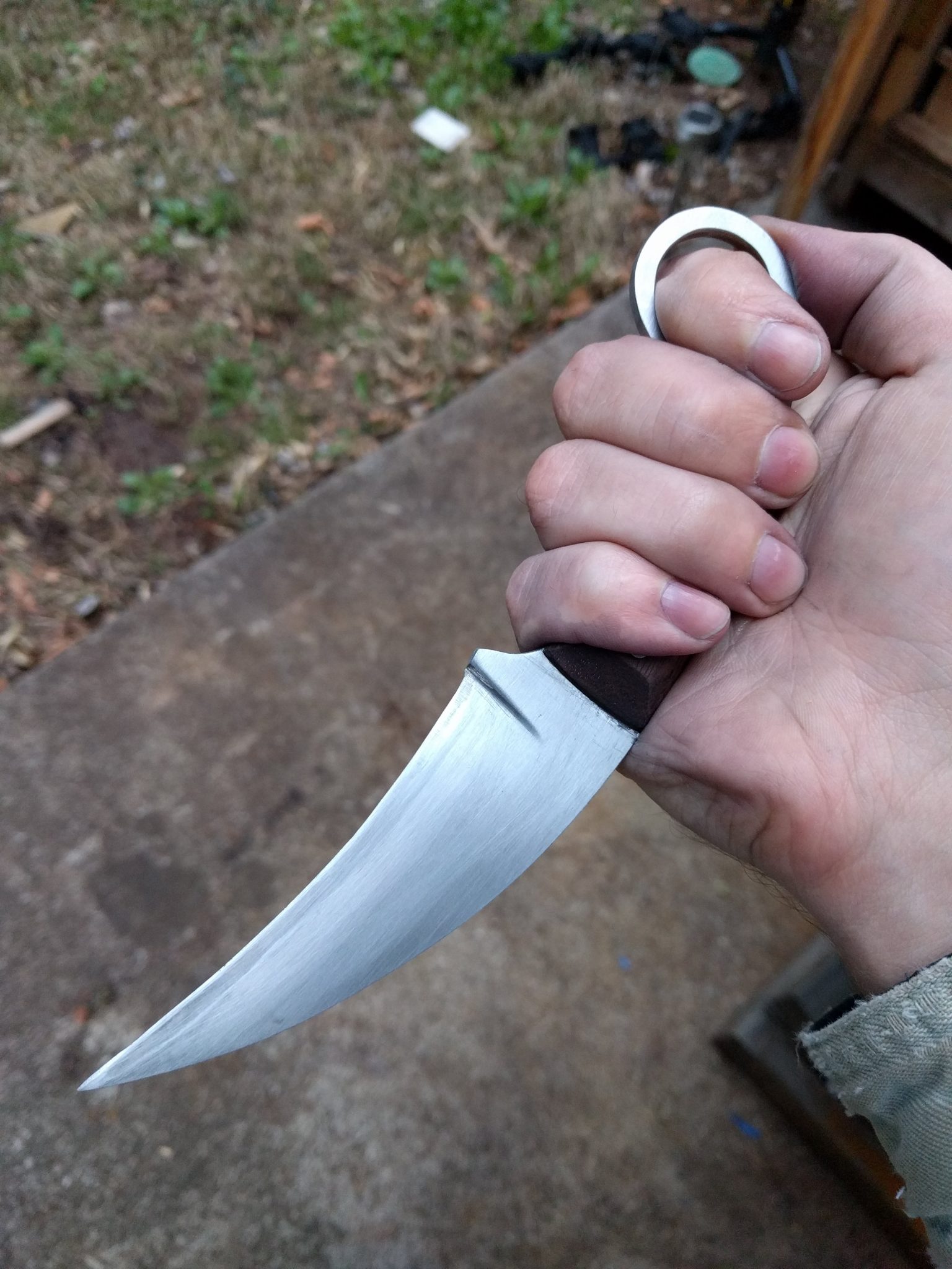 A homemade karambit – Luke Miller Makes